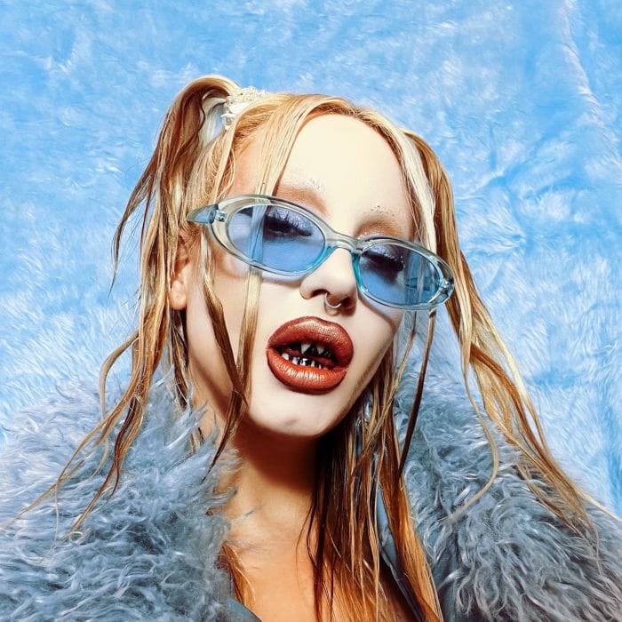 Du Blonde launches new album 'Sniff More Gritty' with time-jumping ...