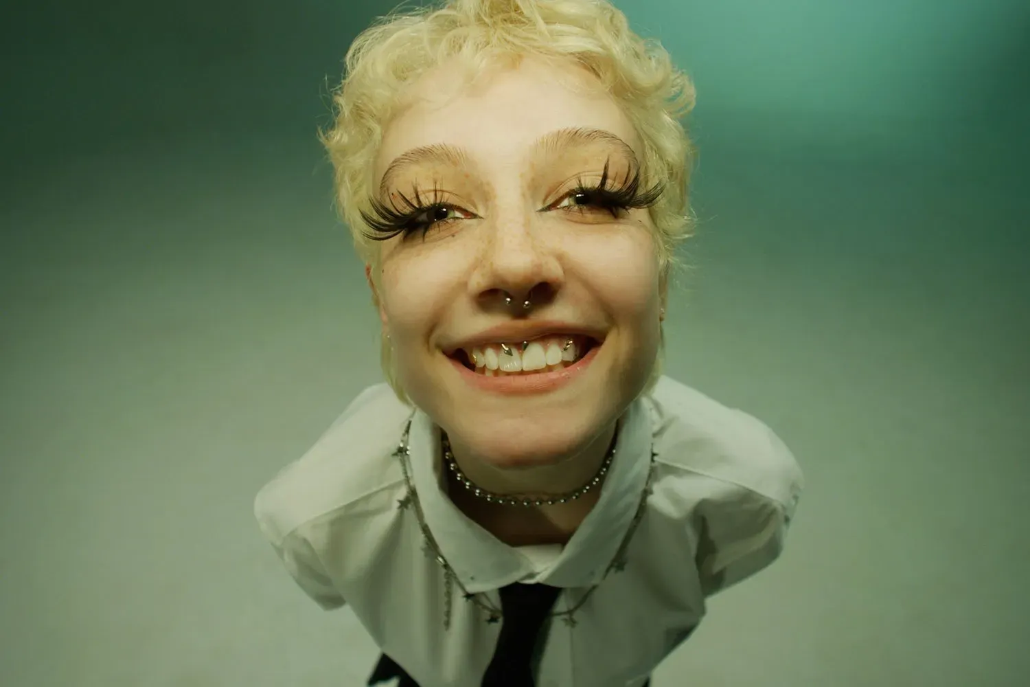 Chloe Moriondo shares new song “September” from the soundtrack to ...