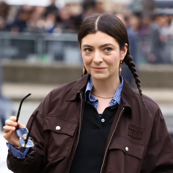 Lorde officially announces new album, reveals title and cover art