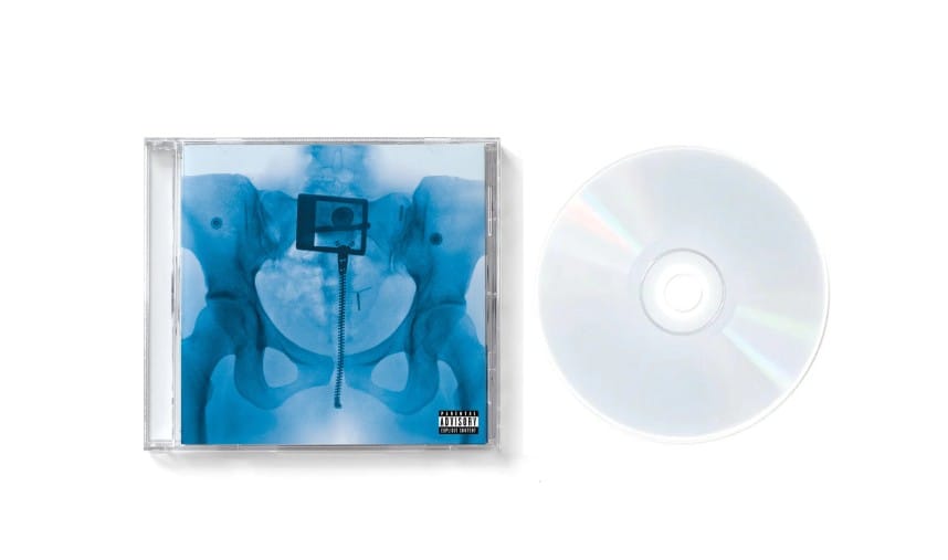 Lorde accidentally drops the most unplayable CD of 2025 — literally