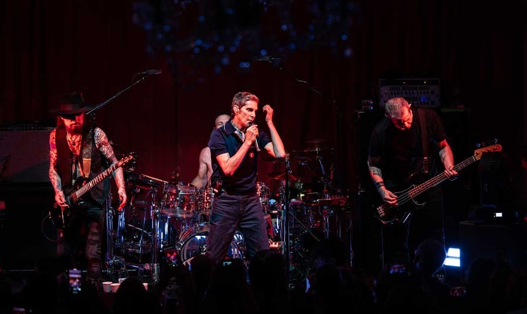 Jane's Addiction and singer Perry Farrell release statements to confirm ...