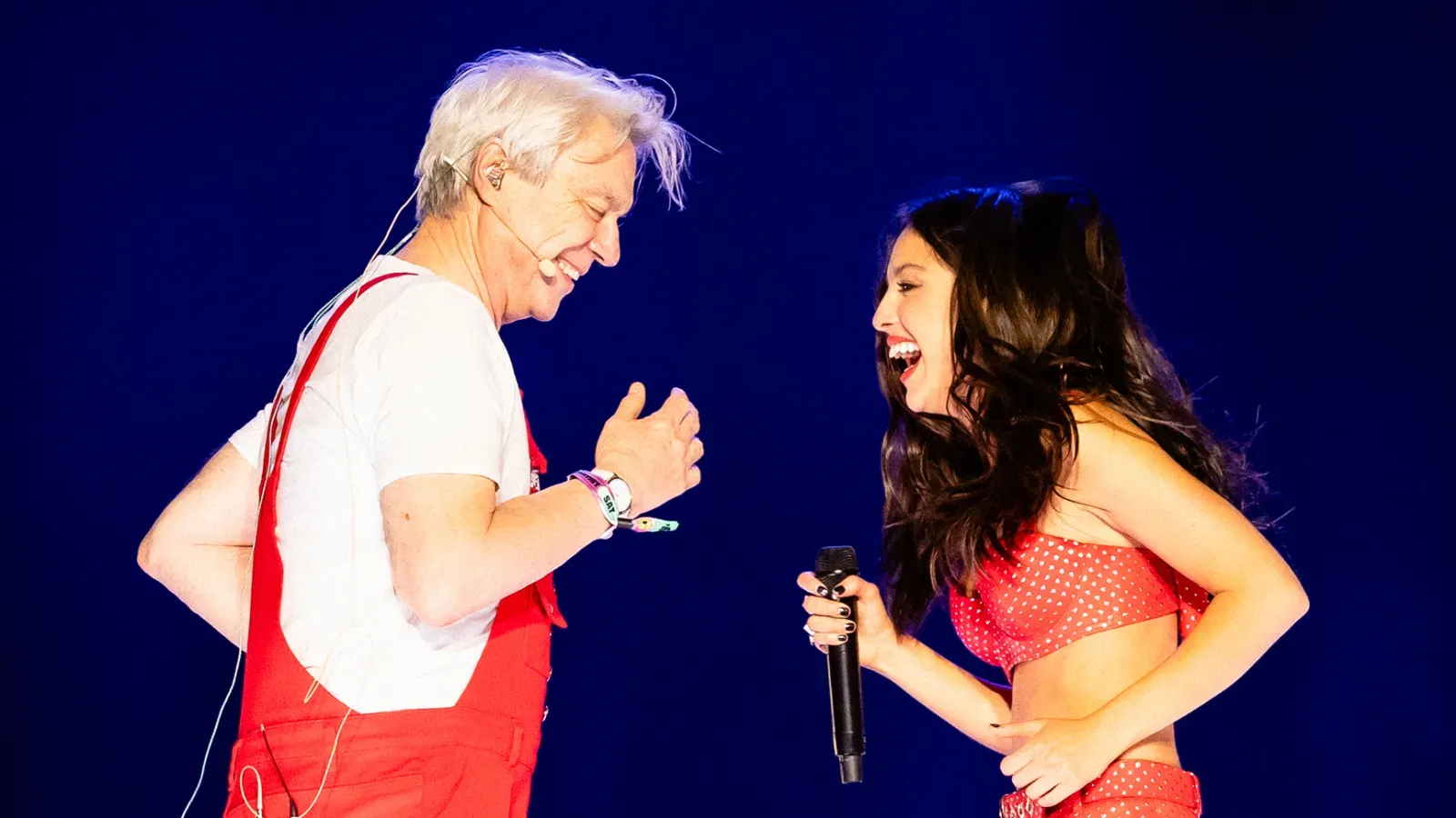 David Byrne covers Olivia Rodrigo's "drivers license"