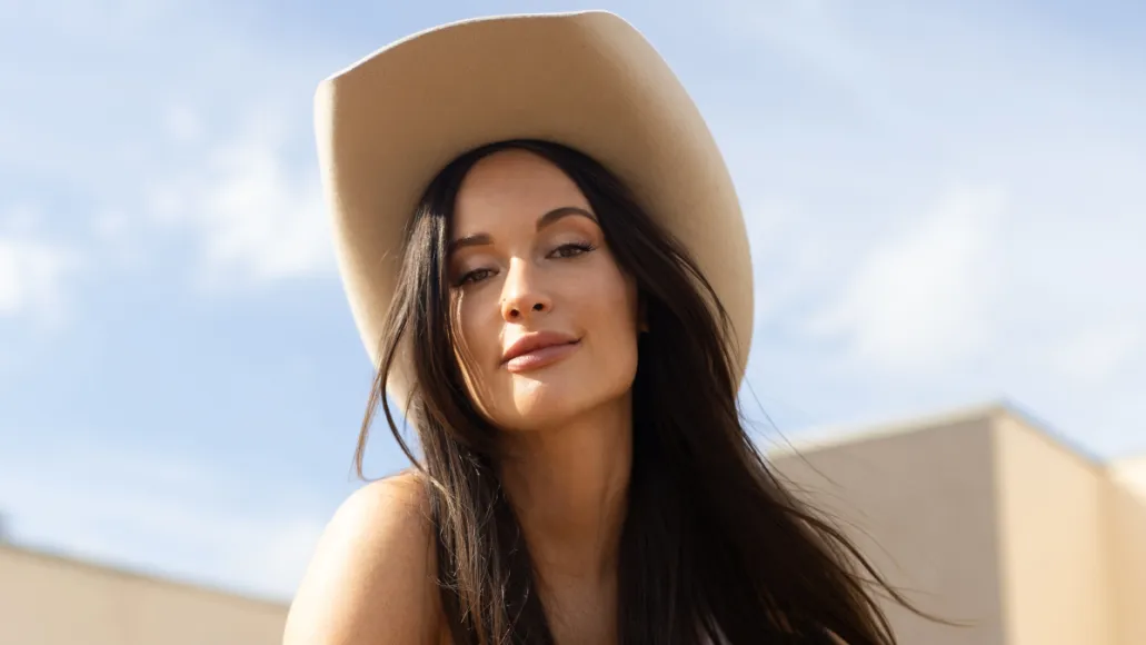 Kacey Musgraves announces new album 'Middle of Nowhere', shares lead ...