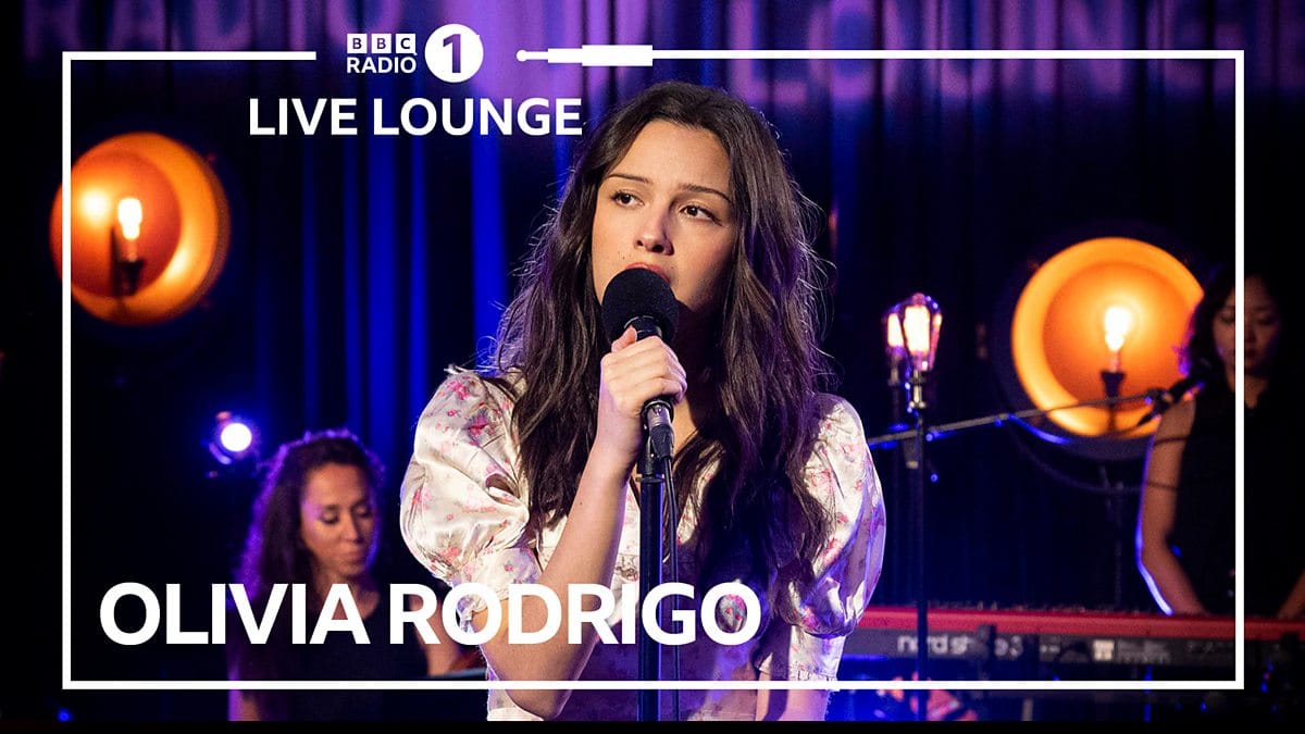 Olivia Rodrigo covers CMAT for BBC Radio 1's Live Lounge