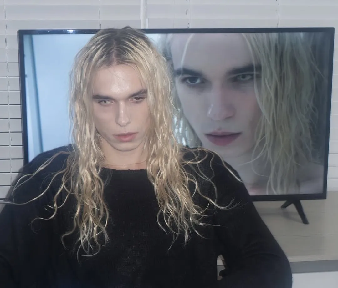 2hollis - The Needle Drop