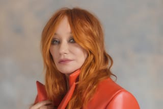 Tori Amos thanks Courtney Love and references herself on stark new ...