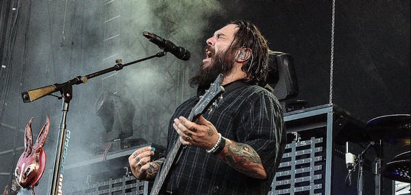 Watch: Seether frontman tells off security for kicking his 7-year-old ...