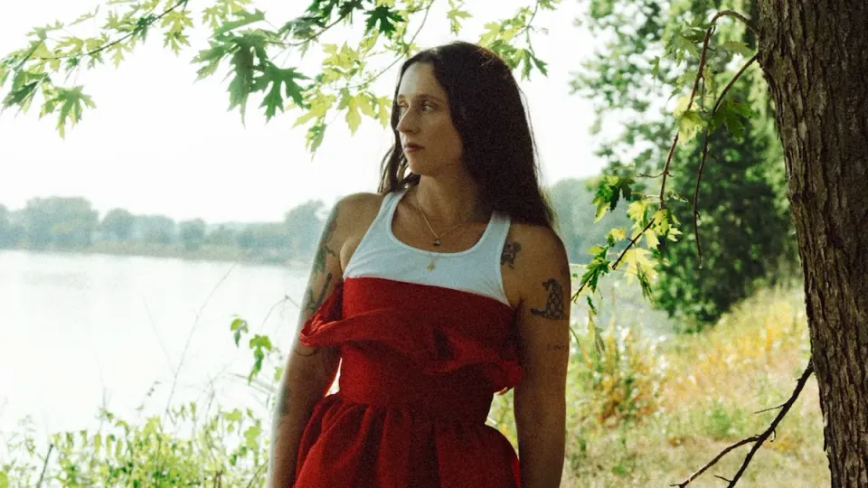 Waxahatchee releases new song "Mud" and joins Willie Nelson, Bob Dylan ...